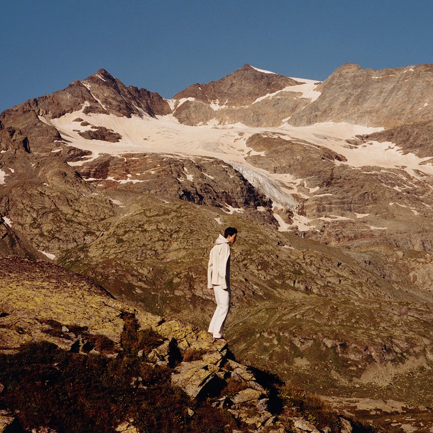 코오롱스포츠, 세계적 디자이너 웨일즈보너와 협업 컬렉션 출시 : 보도자료 │ News Room